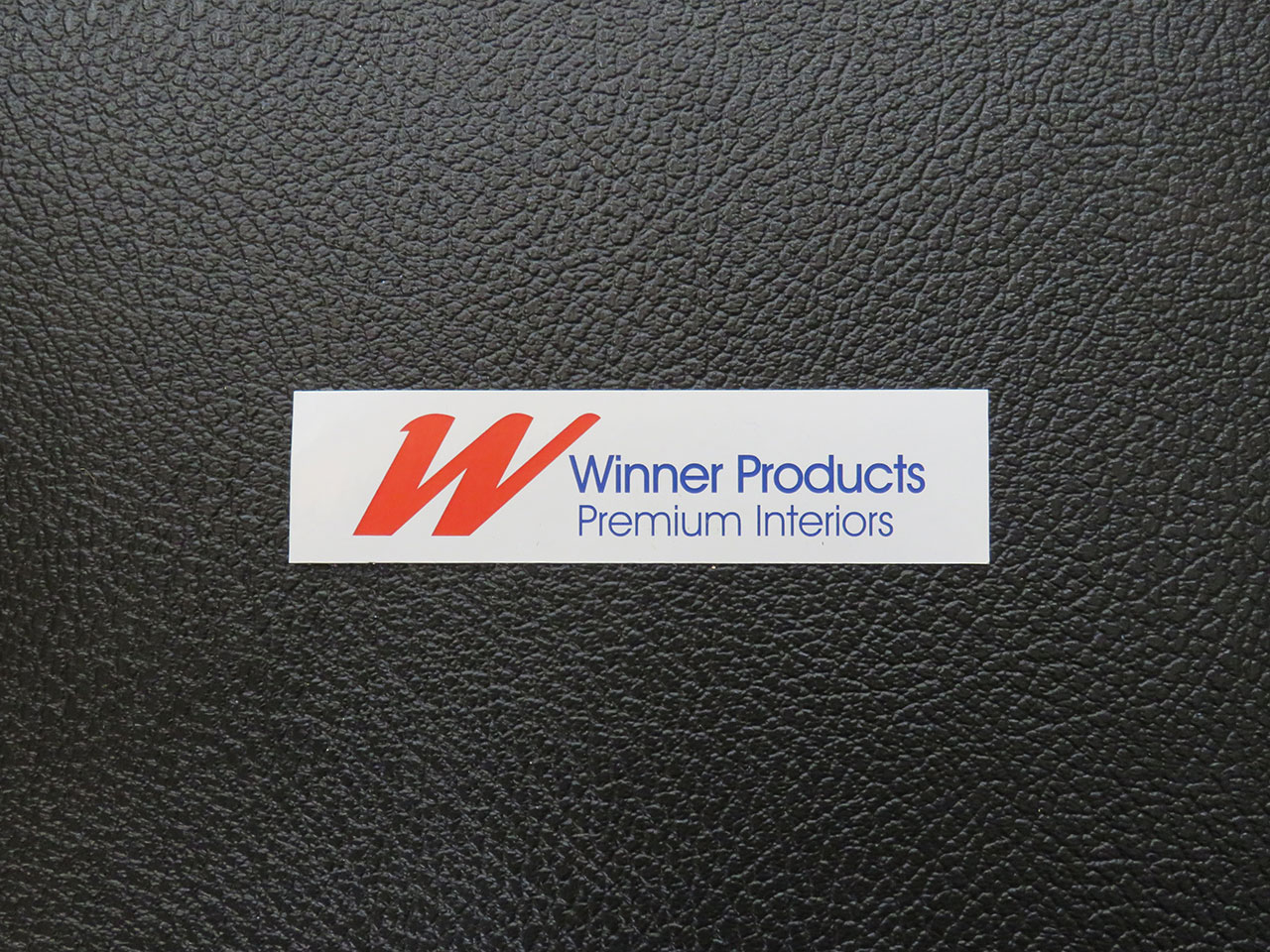 Holden Commodore - VB SLE Sedan - 11V Light Grey